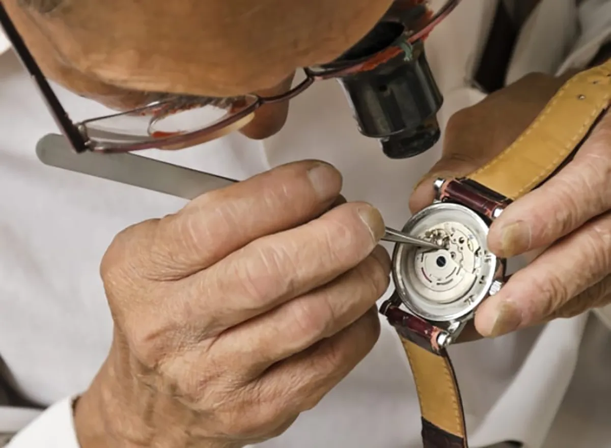 Increase the Lifespan of Your Luxury QNet Watch with Proper Care